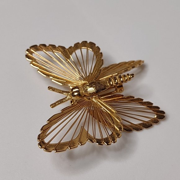 Monet | Jewelry | Vintage Monet Gold Tone Butterfly Brooch | Poshmark